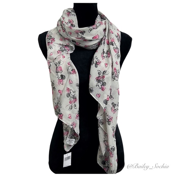 Disney | Accessories | Nwt Disney Parks Minnie Mouse Scarf | Poshmark